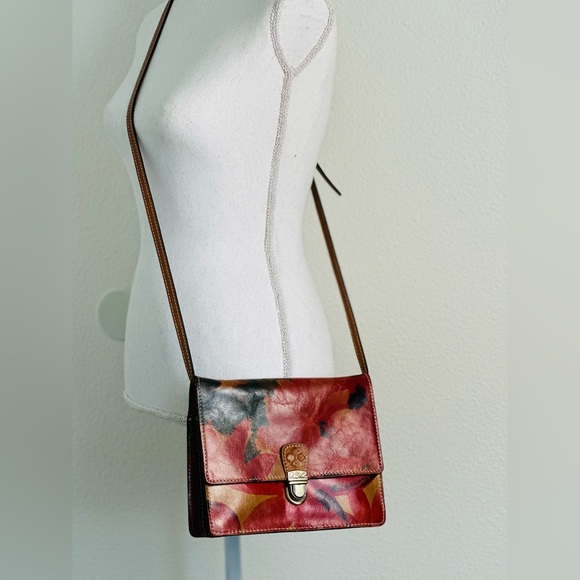 Patrica Nash | Bags | Patricia Nash Spring Floral Print Lanza ...